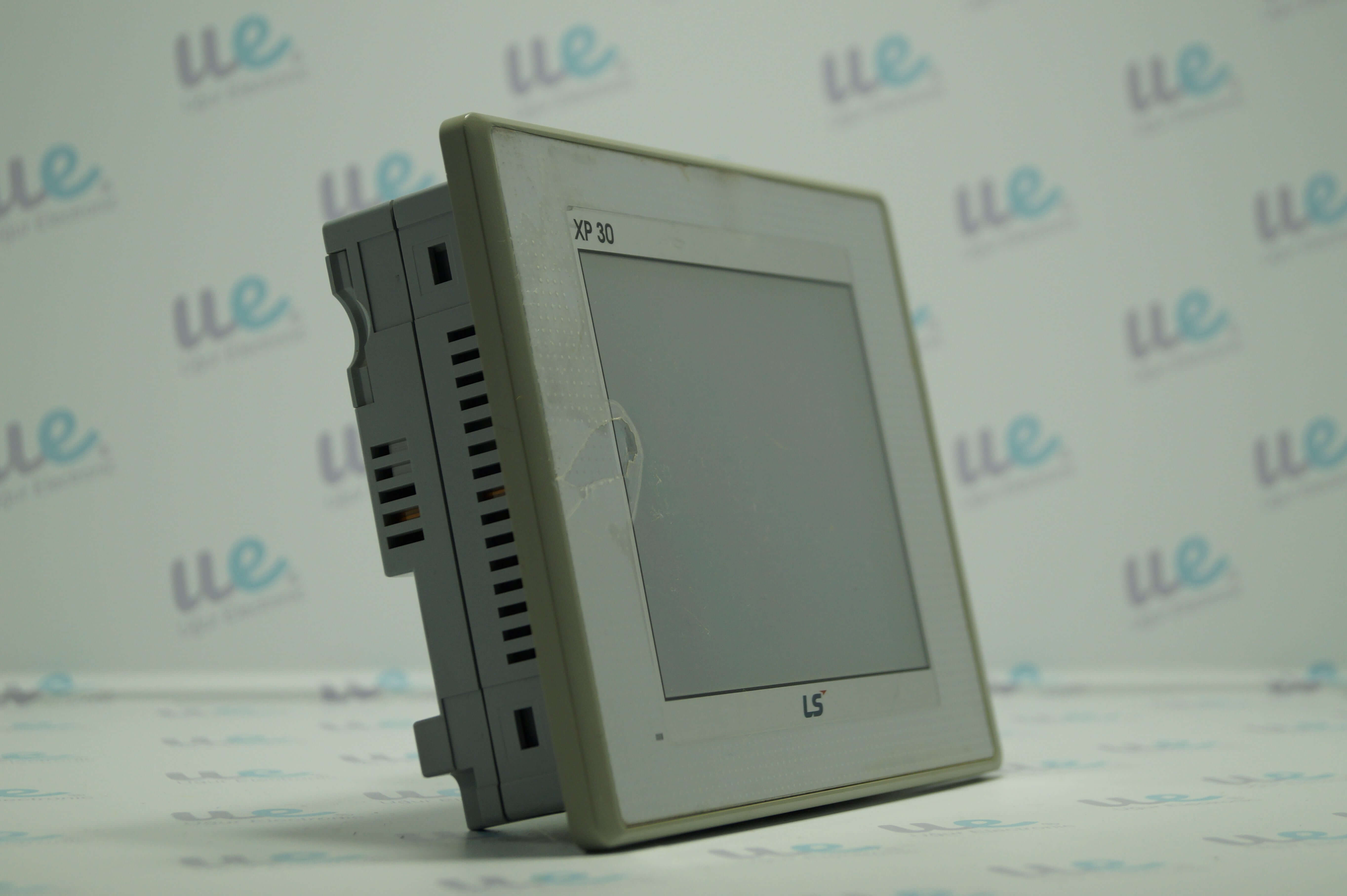 ls xp30-bte dc dokunmatik operatör panel - Uğur Elektronic