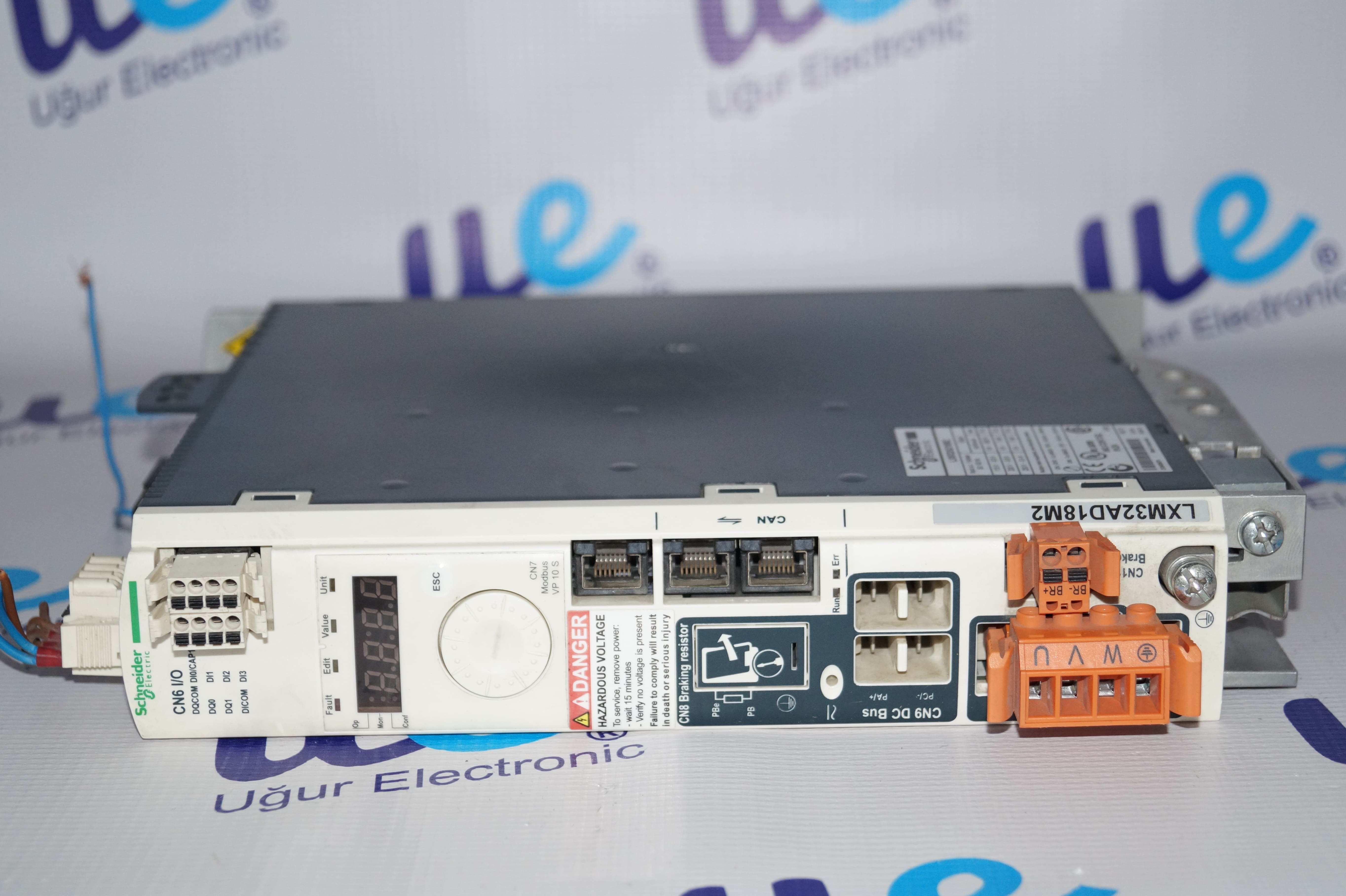 Schneider electric lexium 32 serisi 115230v 0,51kw servo sürücü - Uğur ...